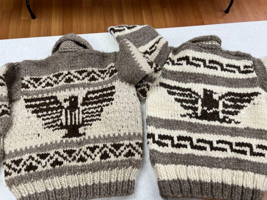 The Yarn Barn of Kansas - Knitting Traditions